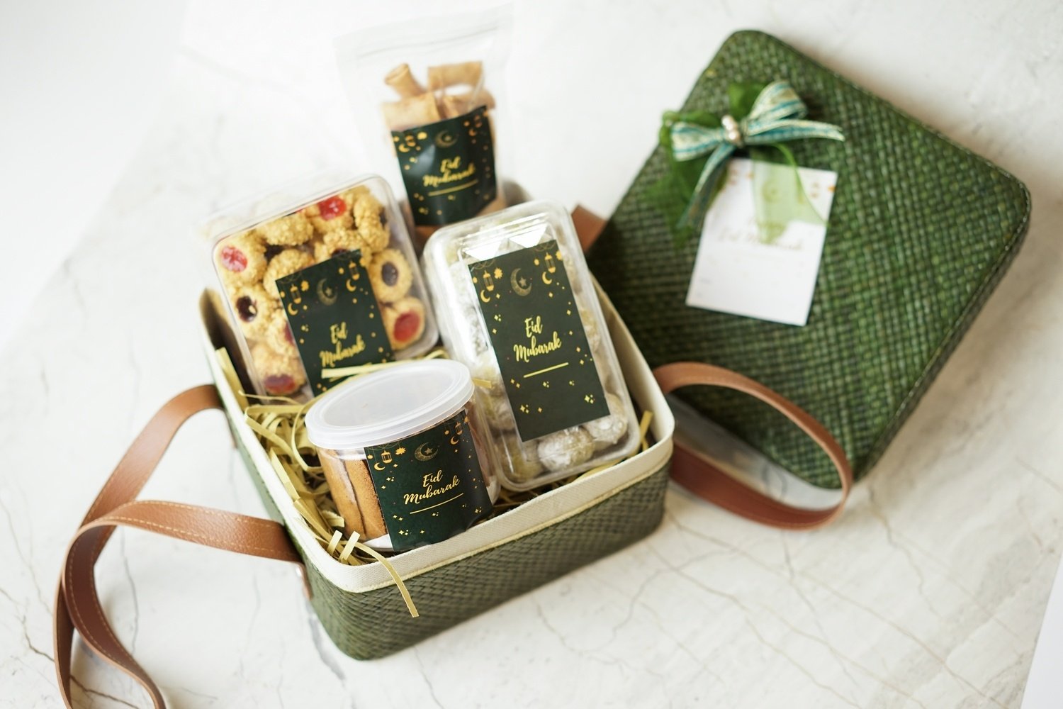 6 Hari Raya Hamper Ideas For Your Clients (With Delivery!)