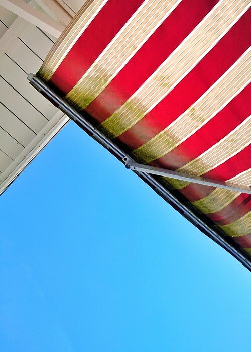 Rekomendasi 12 Jenis Atap Kanopi untuk Rumah Anda