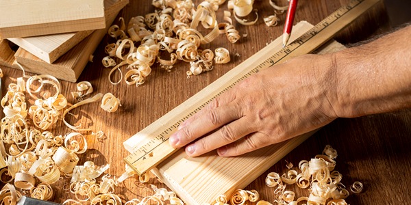 Begini Tips Merawat Furniture Particle Board agar Tahan Lama