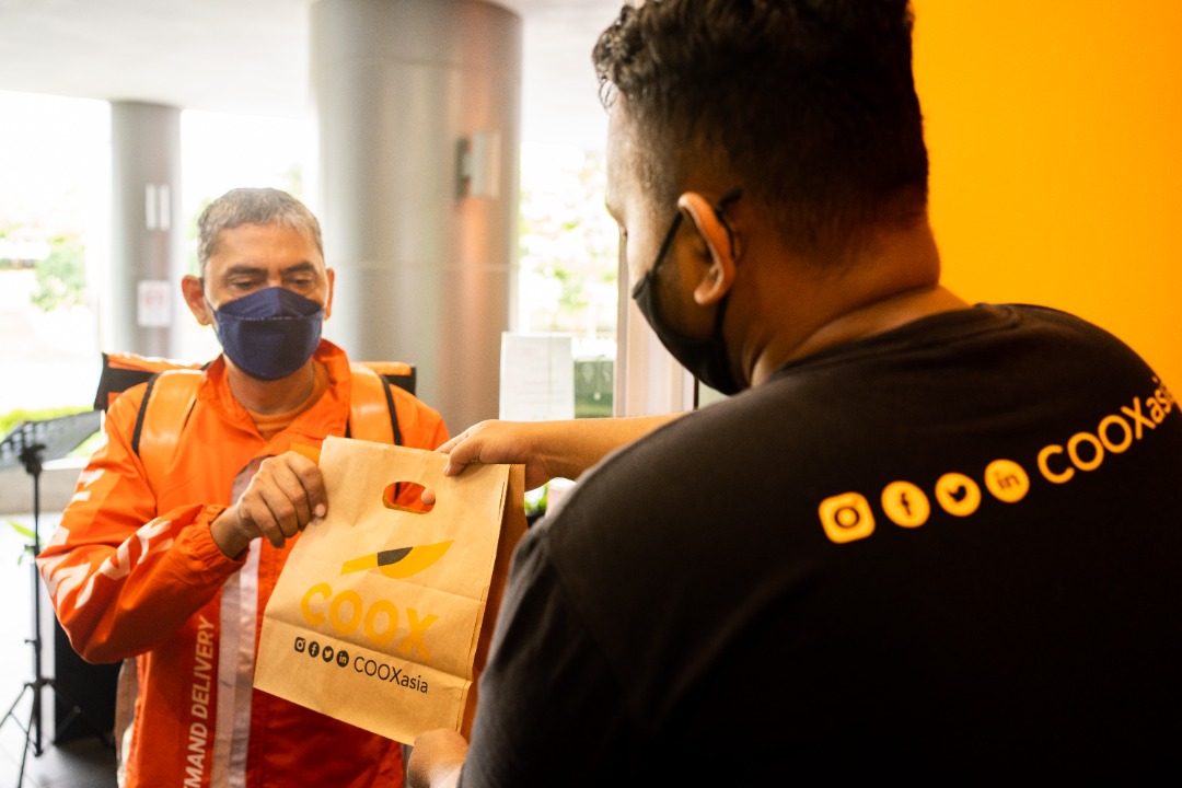 COOX & Lalamove: From Cloud Kitchen To Consumers’ Doorsteps