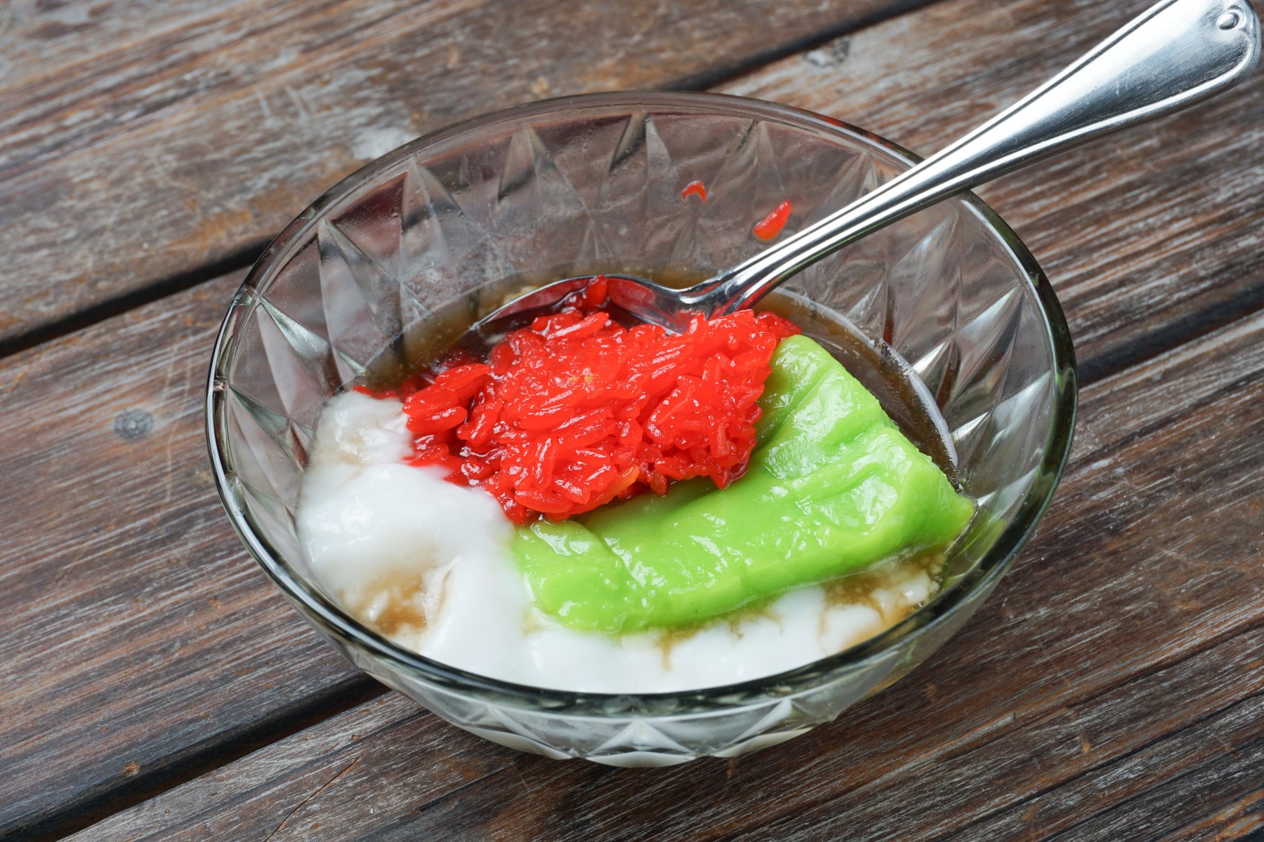 34 Jenis Kuih Tradisional Yang Mungkin Anda Tidak Pernah Makan