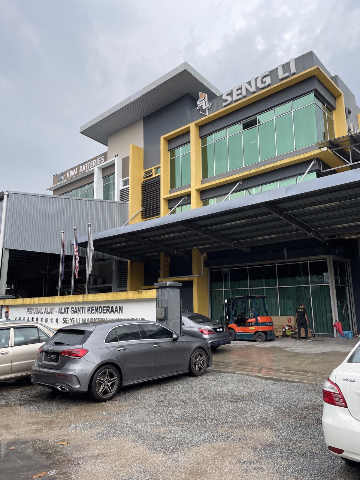 Streamlining Seng Li's Deliveries Of Automotive Parts