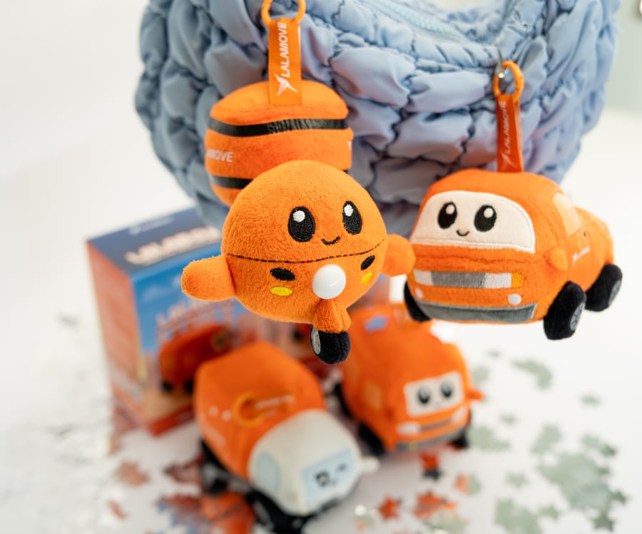 How To Win LalaBox: Unbox The Lalamove Minis Collection