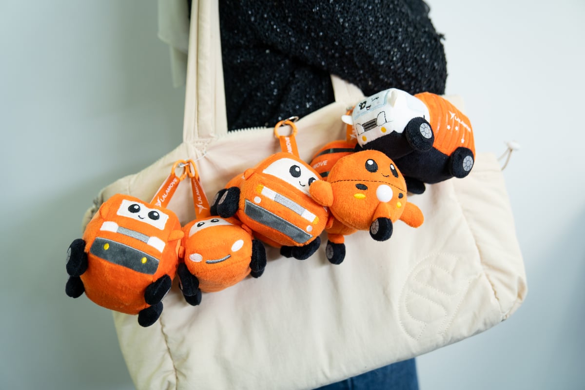 How To Win LalaBox: Unbox The Lalamove Minis Collection
