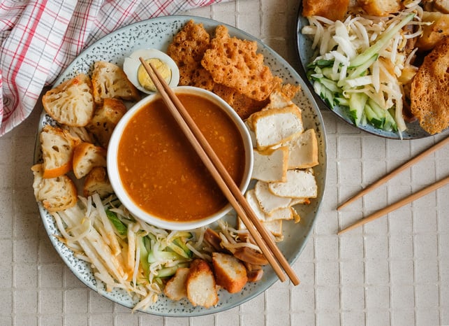 7 Makanan Yang Wajib Ada Untuk Rumah Terbuka Hari Raya Anda