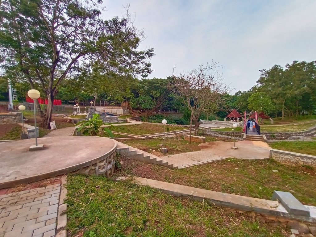 8 Tempat Lari di Semarang yang Nyaman di Pusat Kota
